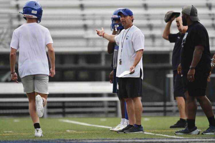 Young Hubbard Eagles set to build and lean on linemen | News, Sports ...